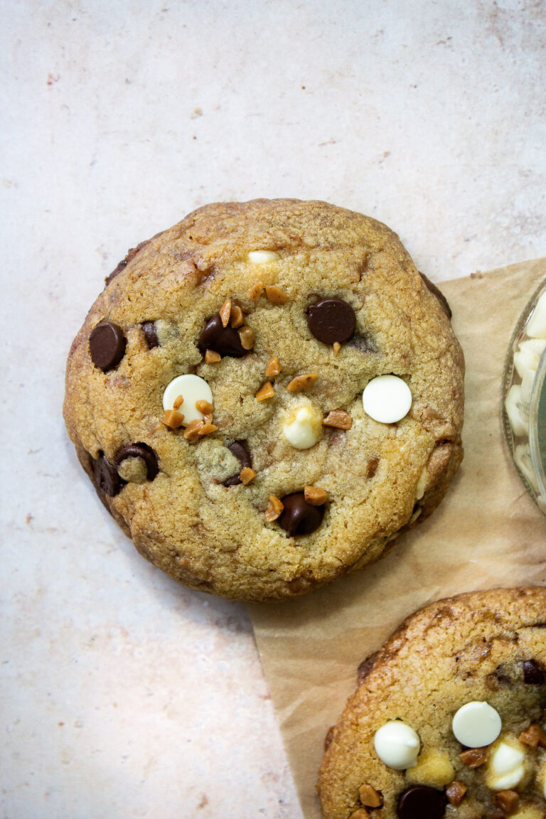 White Chocolate Toffee Cookies - Taffey Bakery