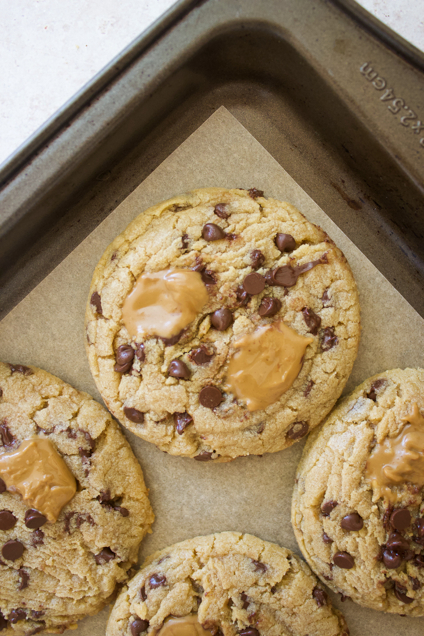 Biscoff Chocolate Chip Cookies - Taffey Bakery