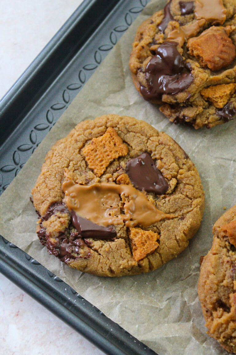 Small Batch Biscoff Chocolate Chip Cookies - Taffey Bakery