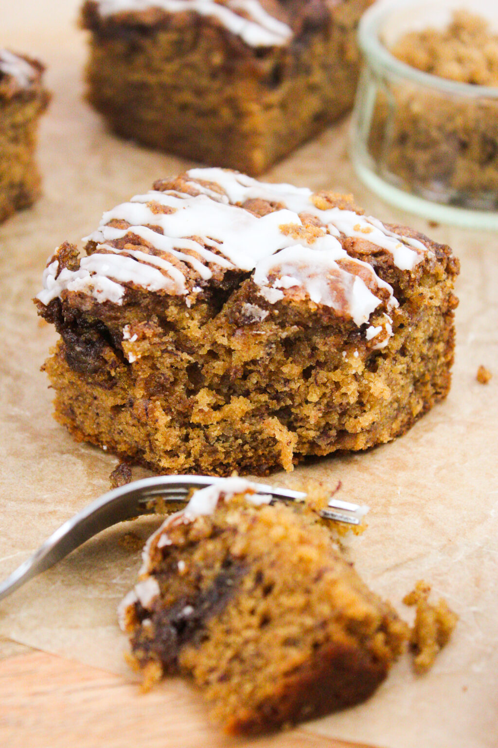 Banana Cinnamon Roll Cake - Taffey Bakery