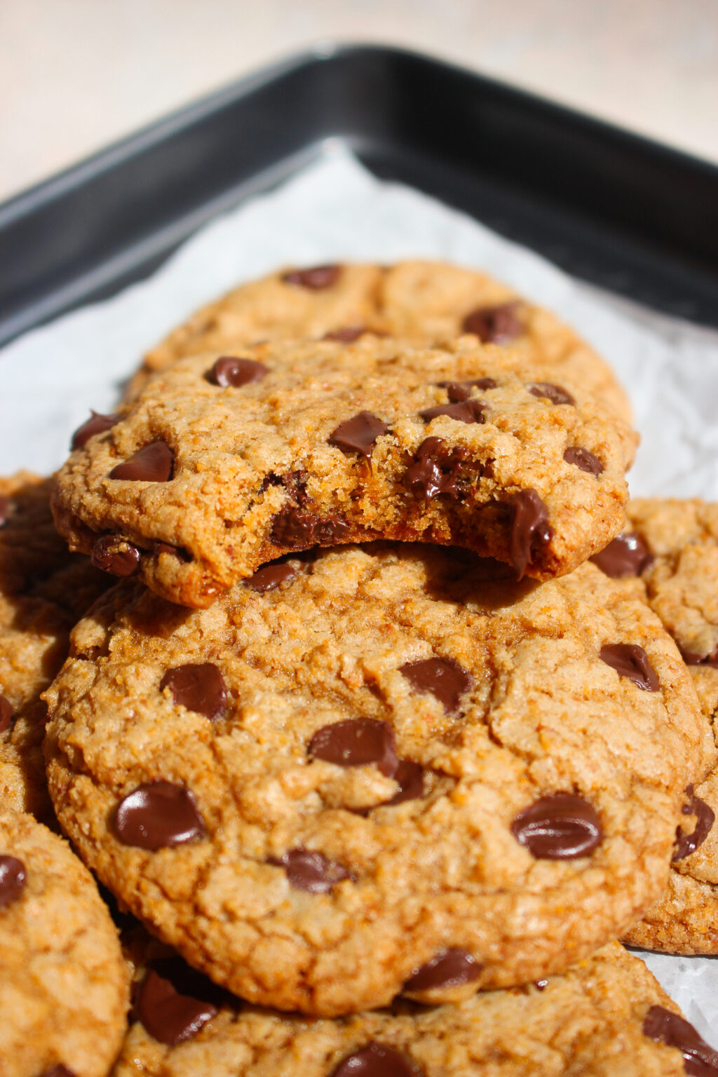 Graham Cracker Chocolate Chip Cookies - Taffey Bakery